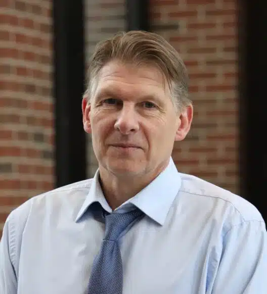 Meet the Faculty